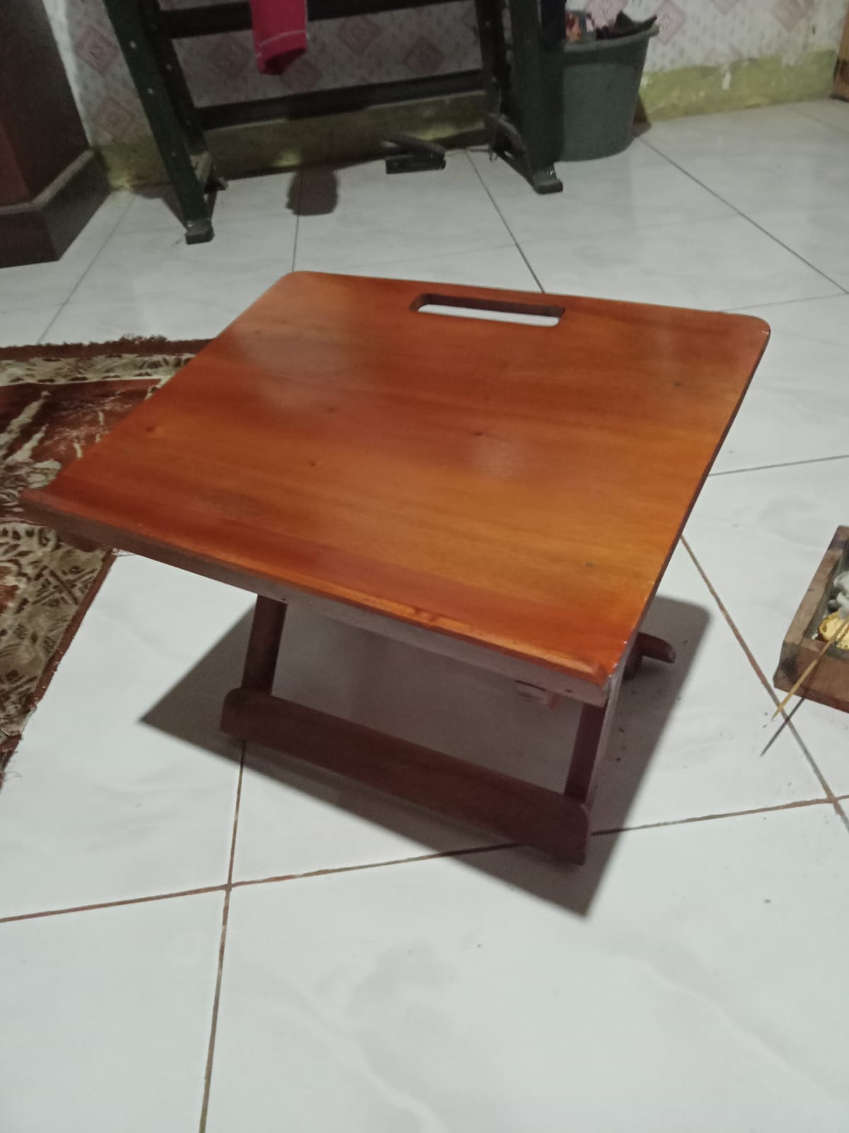 Meja Lipat Miring Meja Ngaji Rehal Al Qur'an Miring plitur 35x27 ...