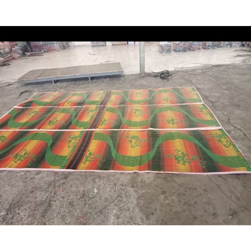 Tikar Lipat Plastik jumbo tiker singa laut 3x4 meter Samak tenun 300 x ...