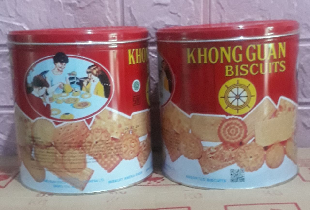 Biskuit khong guan kaleng merah 1600 gram dan 650 gram,kue lebaran ...