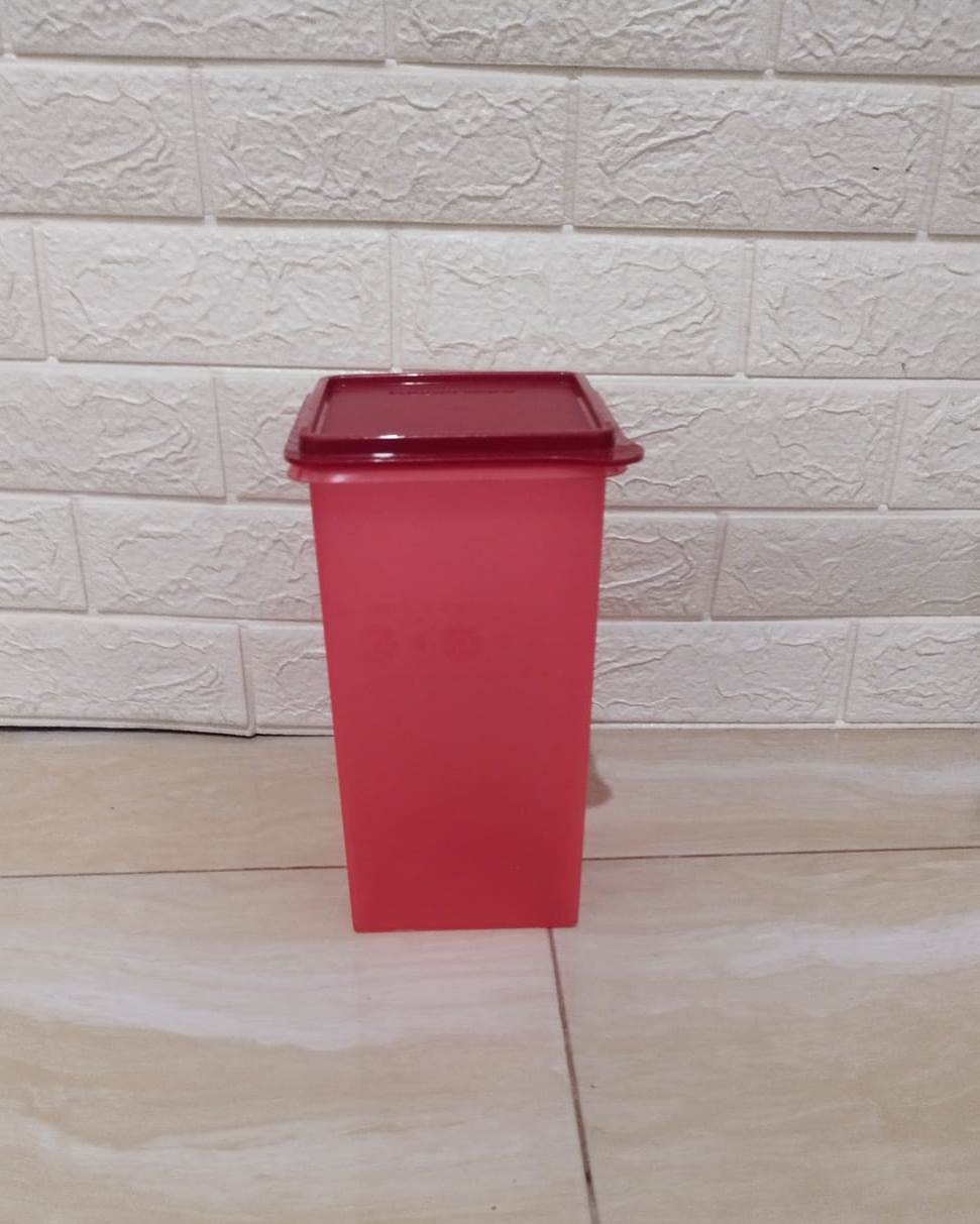 Tupperware mosaic sweet saver kapasitas 3,1 liter toples snack toples ...
