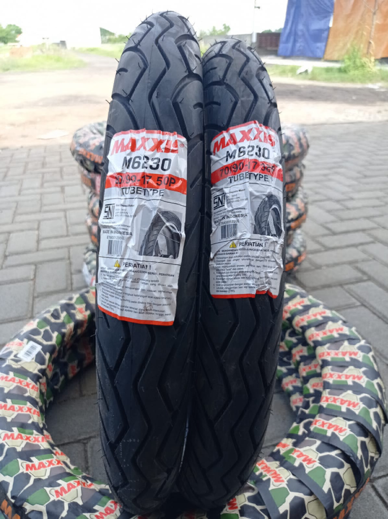 BAN LUAR MOTOR SEPASANG MAXXIS M6230 RING 17 UKURAN 70-90 DAN 80-90 TT ...