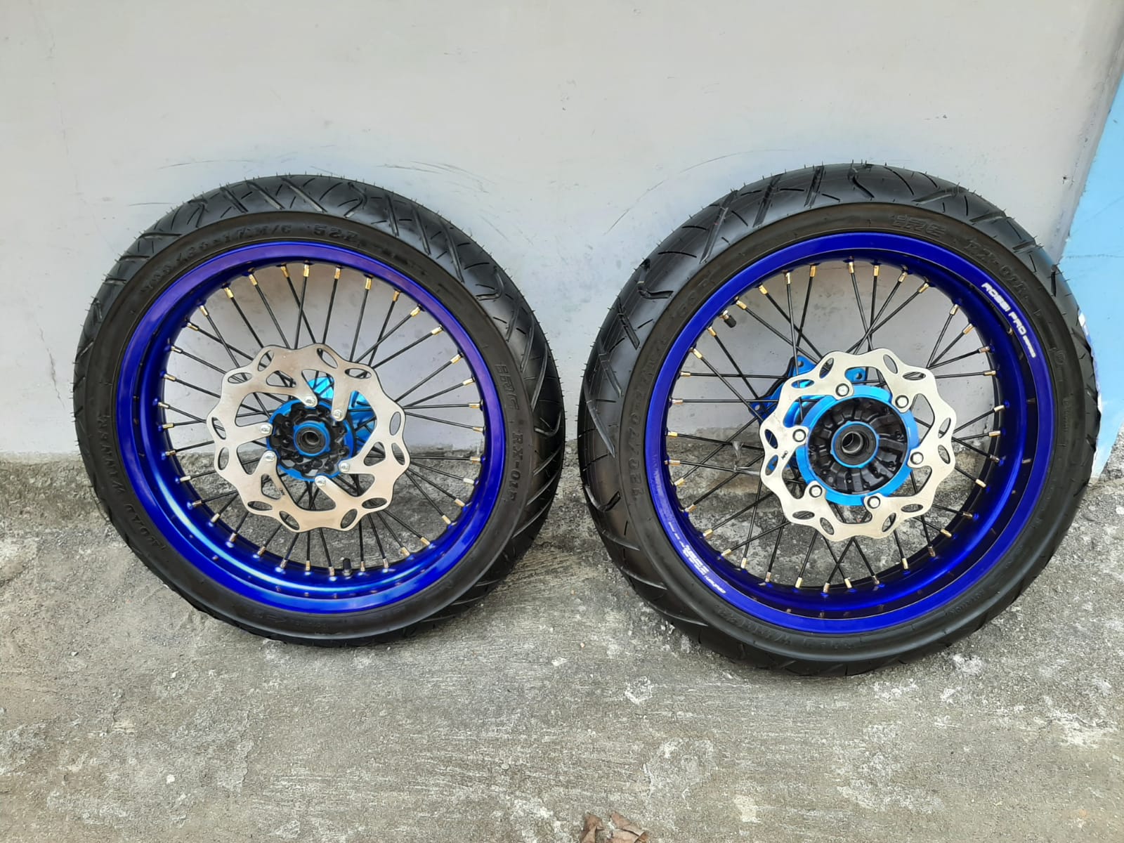 roda set supermoto wr 155 ban sumo yamaha wr155 ban baru | Lazada Indonesia