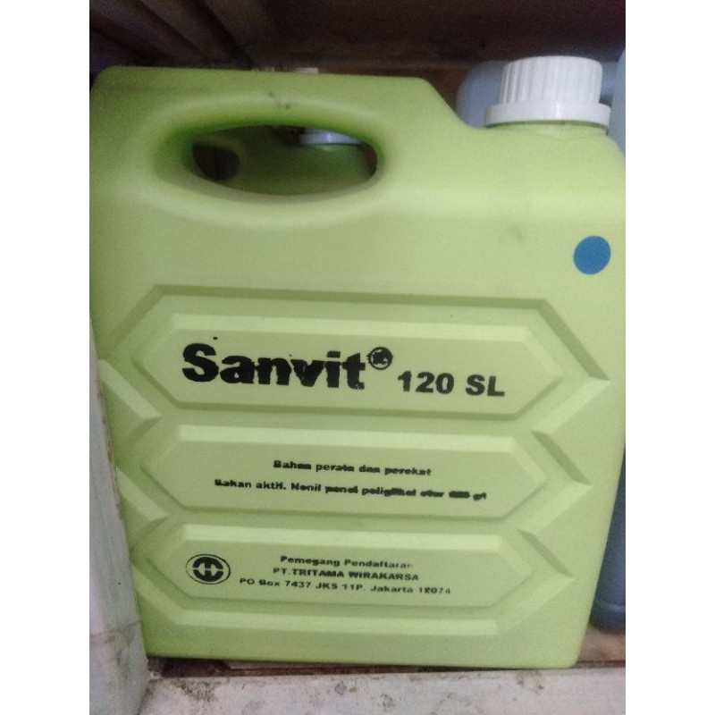 Sanvit 120 SL perekat dan perata 5L Lem pembasah tanaman | Lazada Indonesia