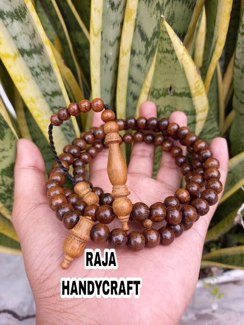 tasbih kayu bertuah gali johar / tasbih kayu langka gali kelor mas ... tasbih kayu bertuah gali johar / tasbih kayu langka gali kelor mas ...