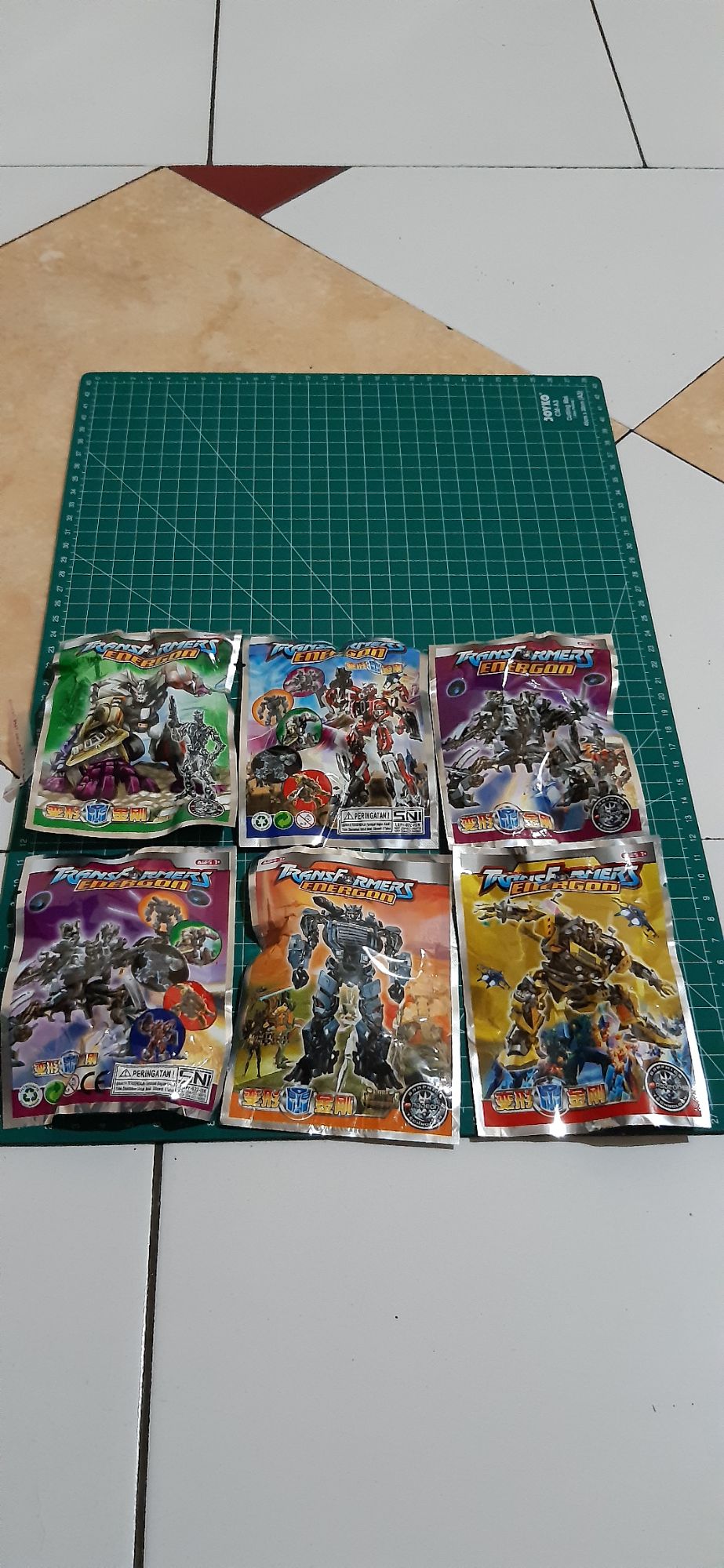 20 pcs mainan robot rakit/bp robot transformer/robot karet rakit/mainan ...