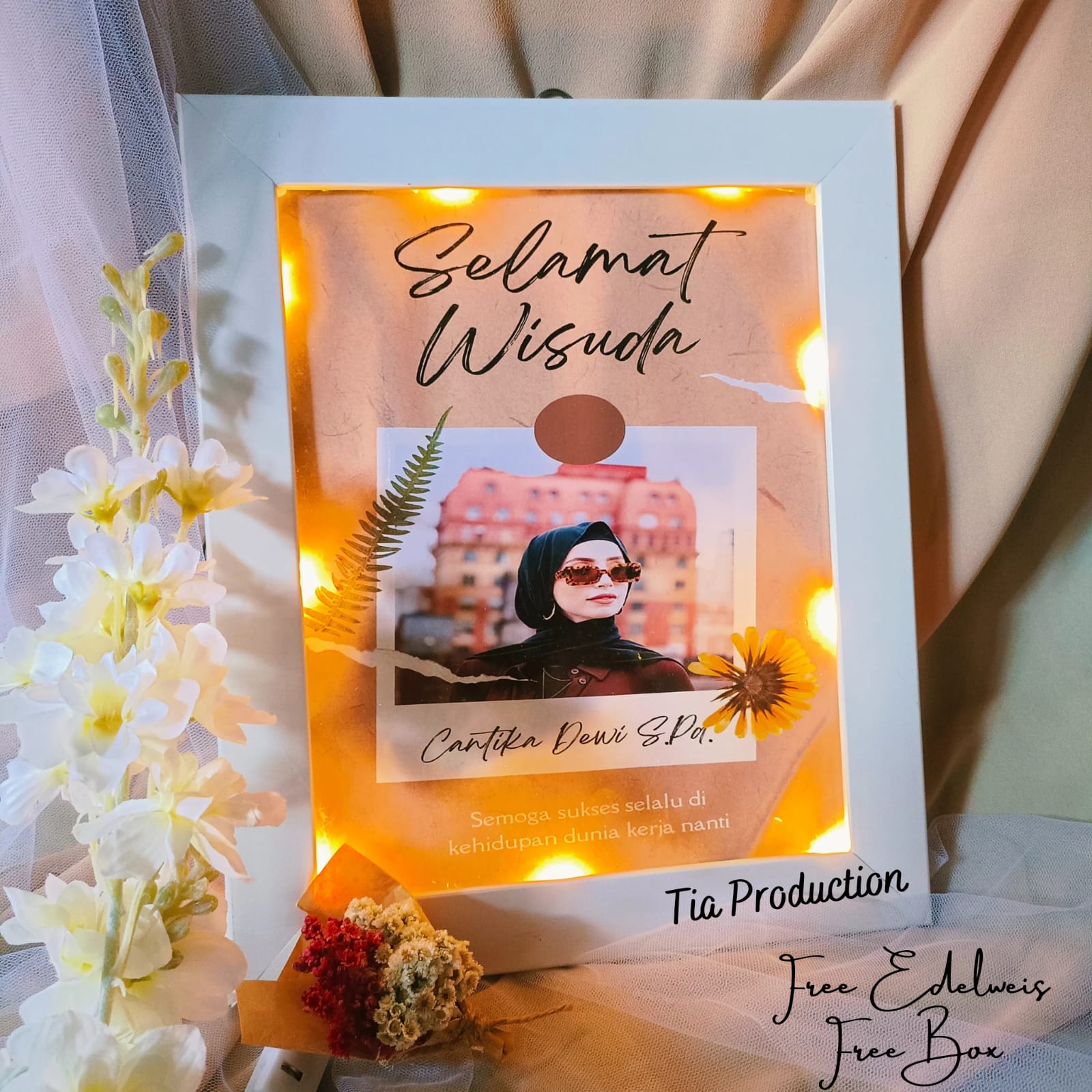 Custome Bucket In Frame Foto + Lampu LED + Box (Scrapframe bunga kering ...