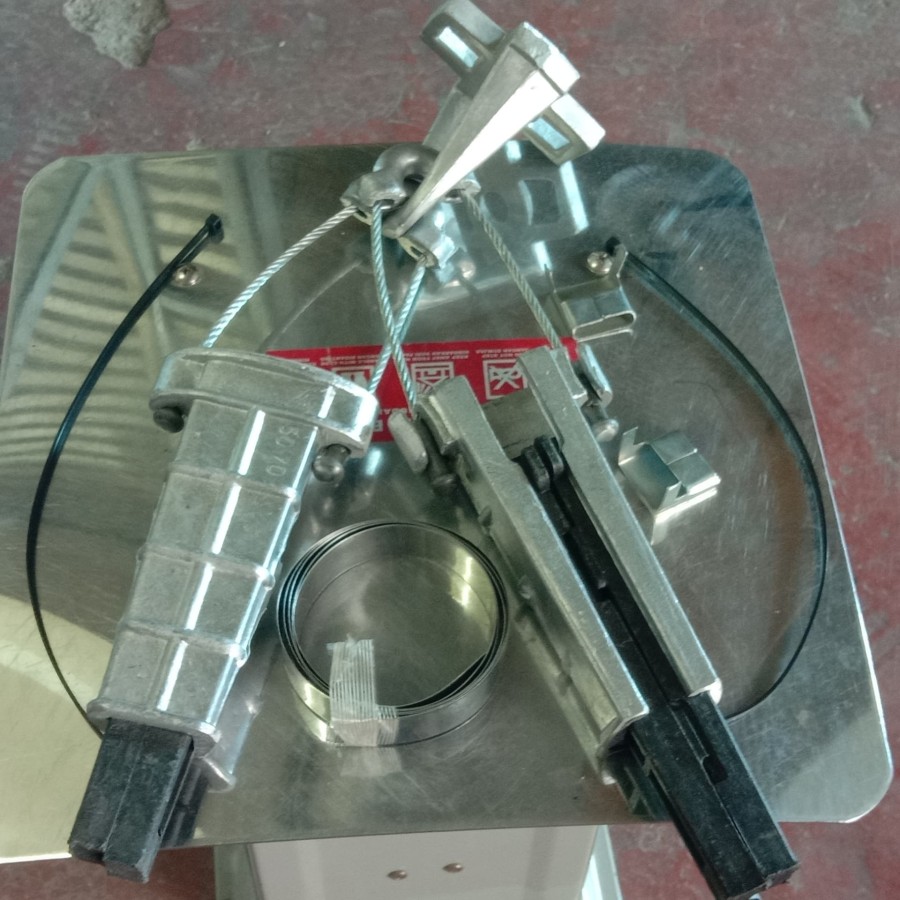 Large Angle Assembly 50-70 | aksesoris JTR (jaringan tegangan rendah ...