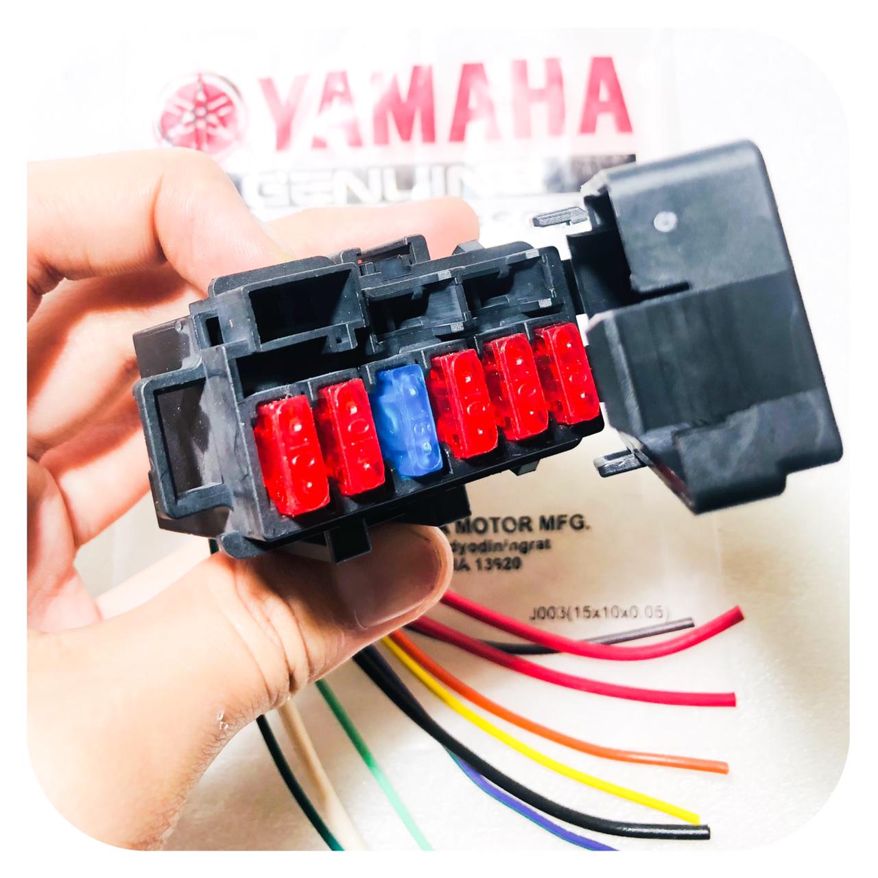 BOX KEDUDUKAN RUMAH SEKRING SIKRING FUSE PIUS YAMAHA NMAX N MAX 155 VVA ...