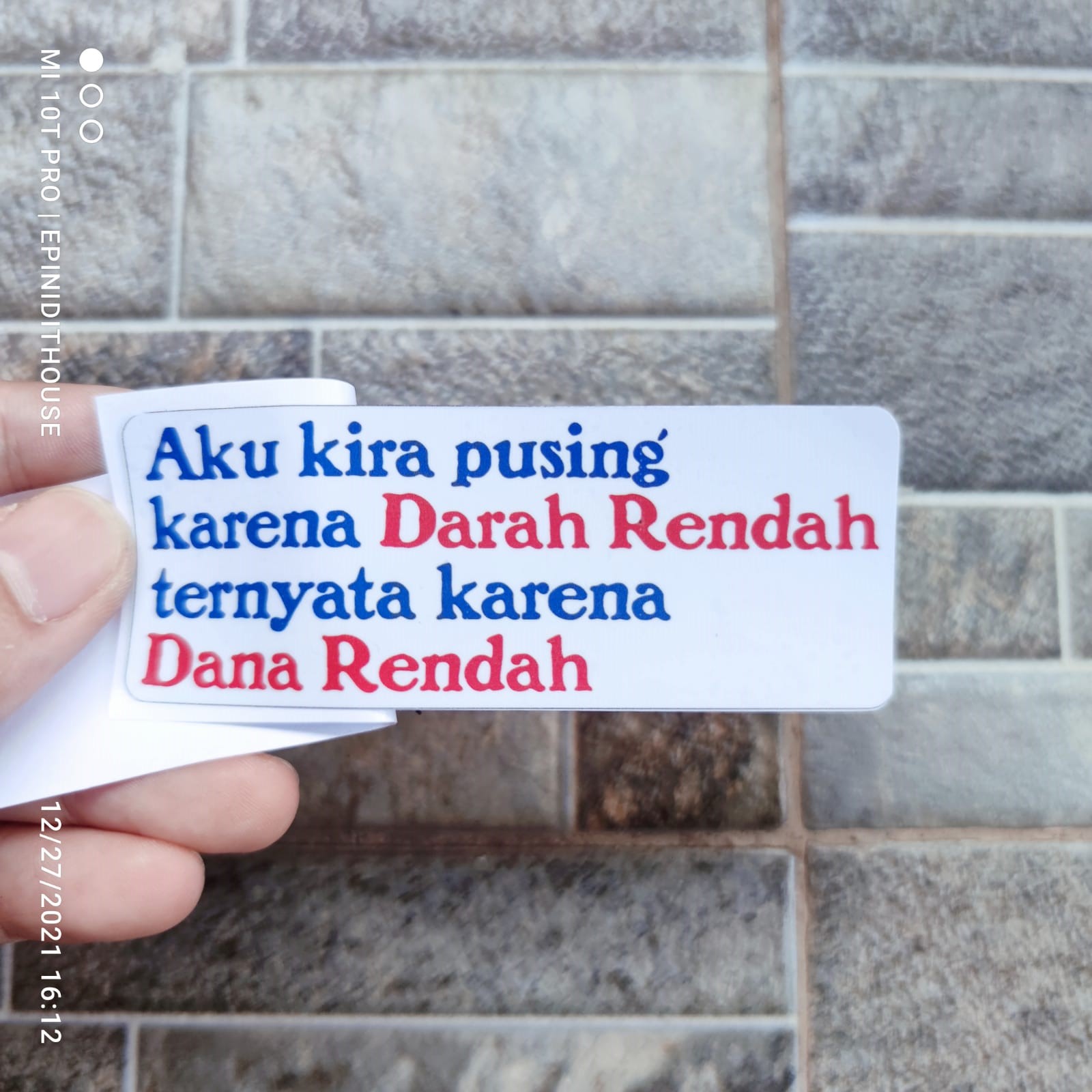 Stiker Vinyl Kukira Pusing Darah Rendah Kata Lucu Nyleneh Humor Motor ...