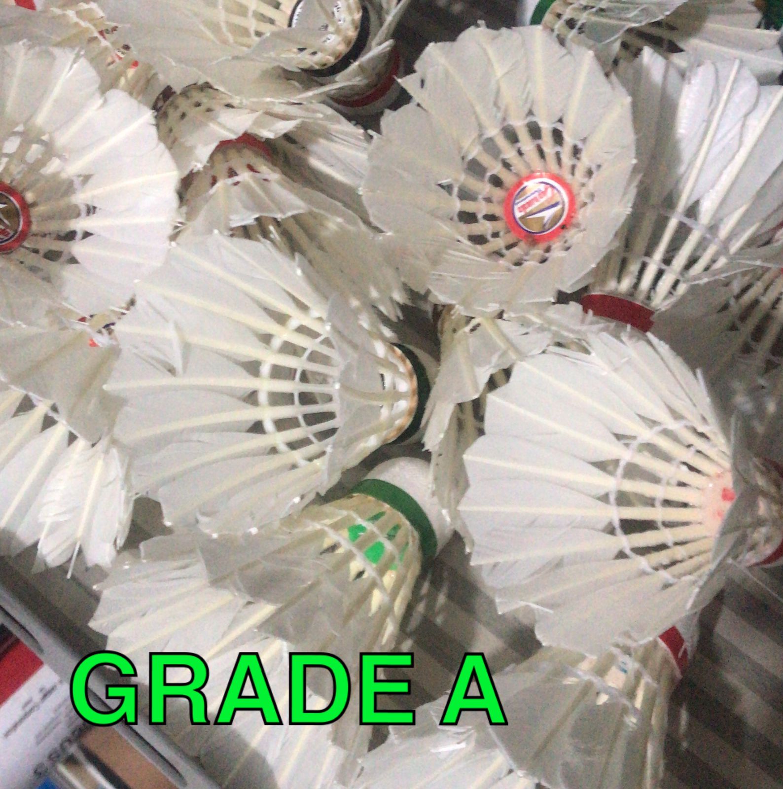 Shuttlecock Badminton Struk (Drilling) Buat Latihan / Kondisi Kok Bekas ...