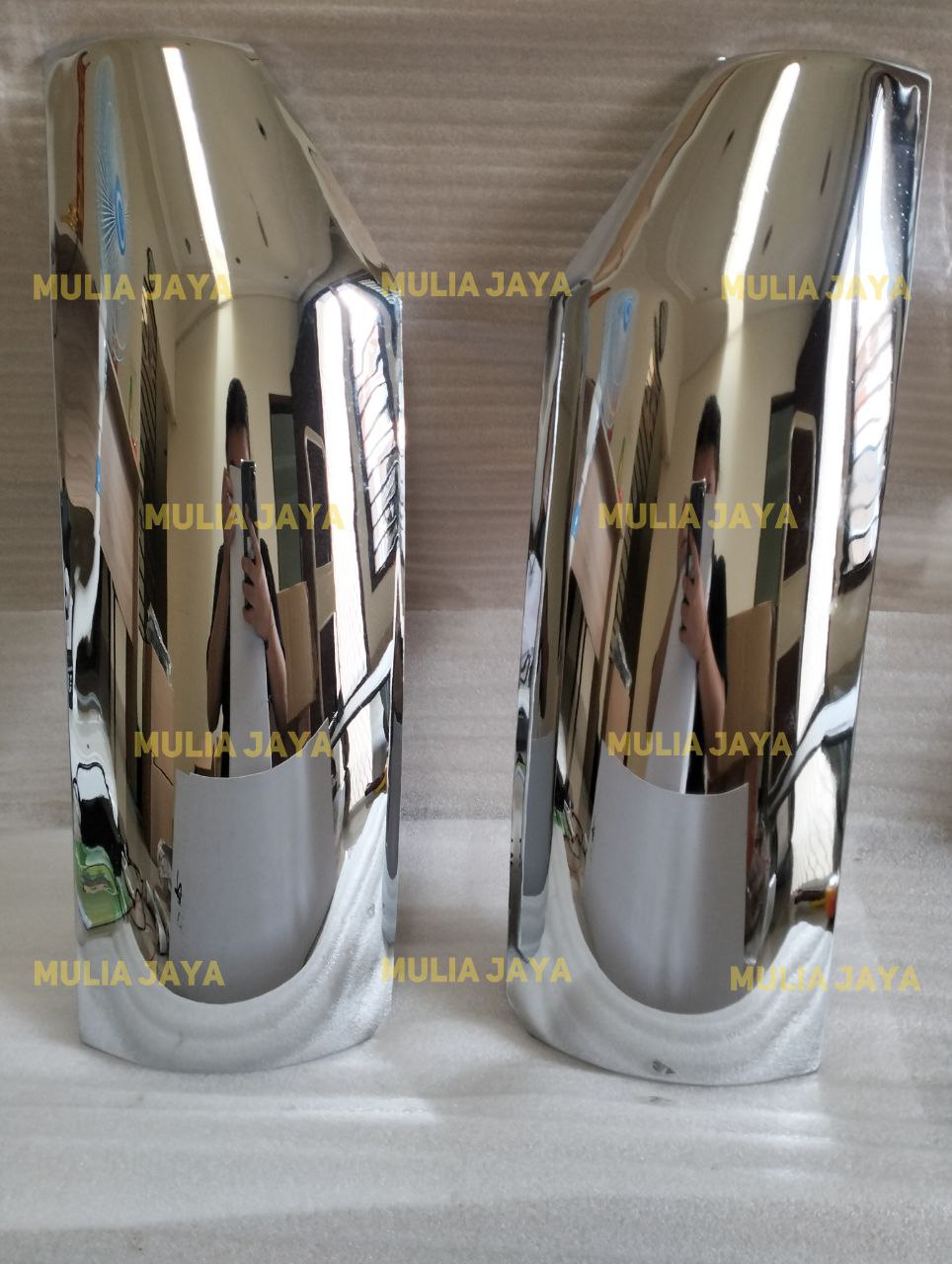 Panel Sudut Truk FUSO Built Up Chrome/Vane Corner FUSO Built Up 6D22 ...
