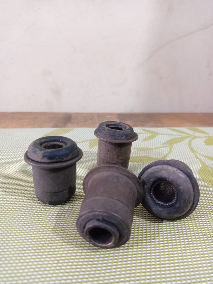 Bushing Arm Upper Mobil Holden Gemini | Lazada Indonesia