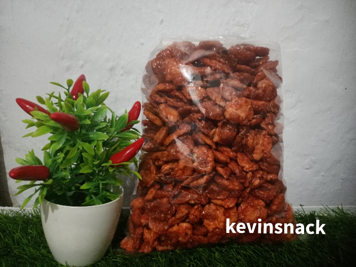 EMPING MELINJO PEDAS MANIS 1KG | Lazada Indonesia EMPING MELINJO PEDAS MANIS 1KG | Lazada Indonesia