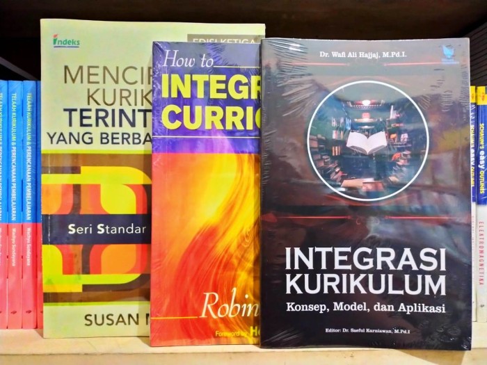 Paket 3 Buku Integrasi Kurikulum - Susan M Drake - Robin Fogarty & Waf ...