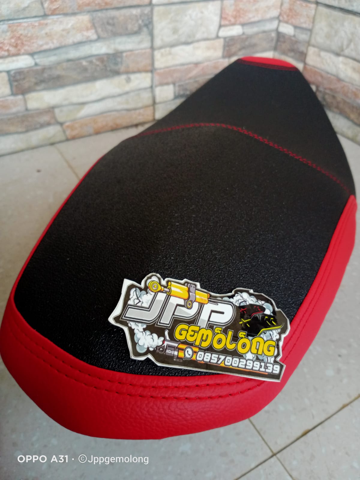 Jok Revo fit Injeksi / Lama / Absolute Roadrace lis warna - Jok ...