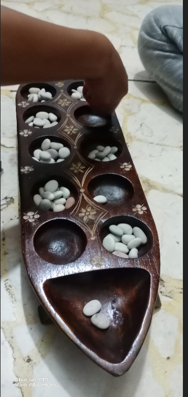 Mainan Tradisional Klasik Anak Congklak Dakon Kayu jati Asli Bentuk ...