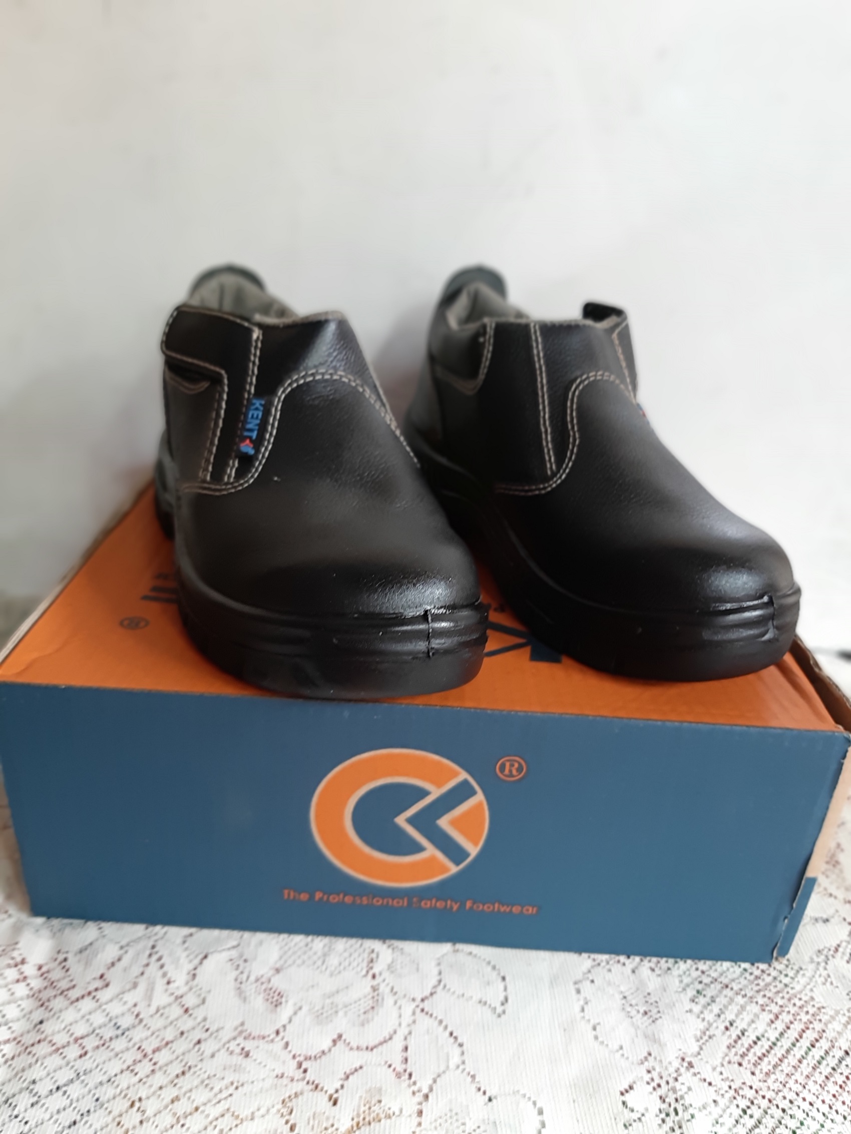 Safety Shoes / Sepatu Safety KENT NATUNA | Lazada Indonesia