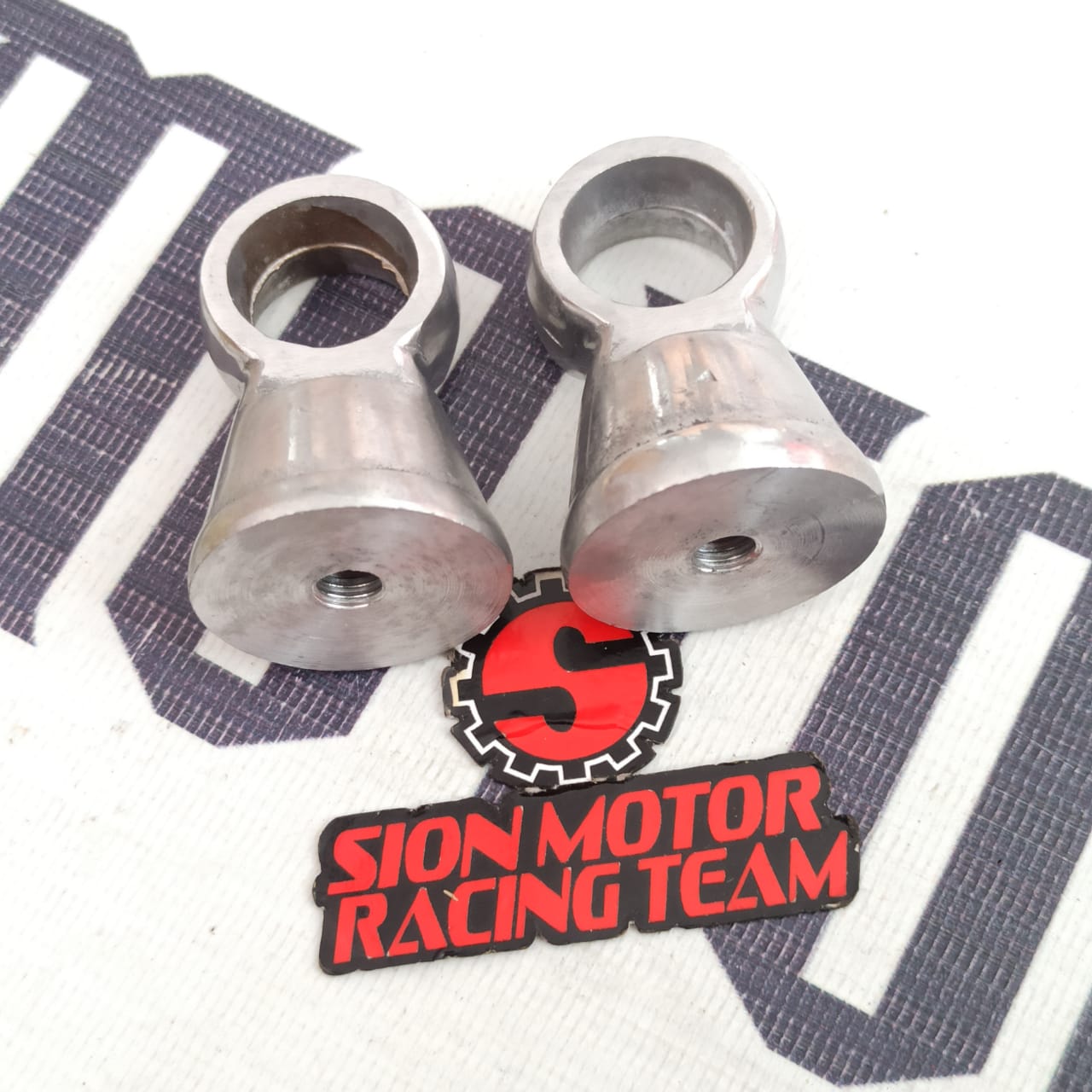 Anting Pangkon Shock Belakang / Pangkon Shockbreaker Motor Bebek Ukuran ...