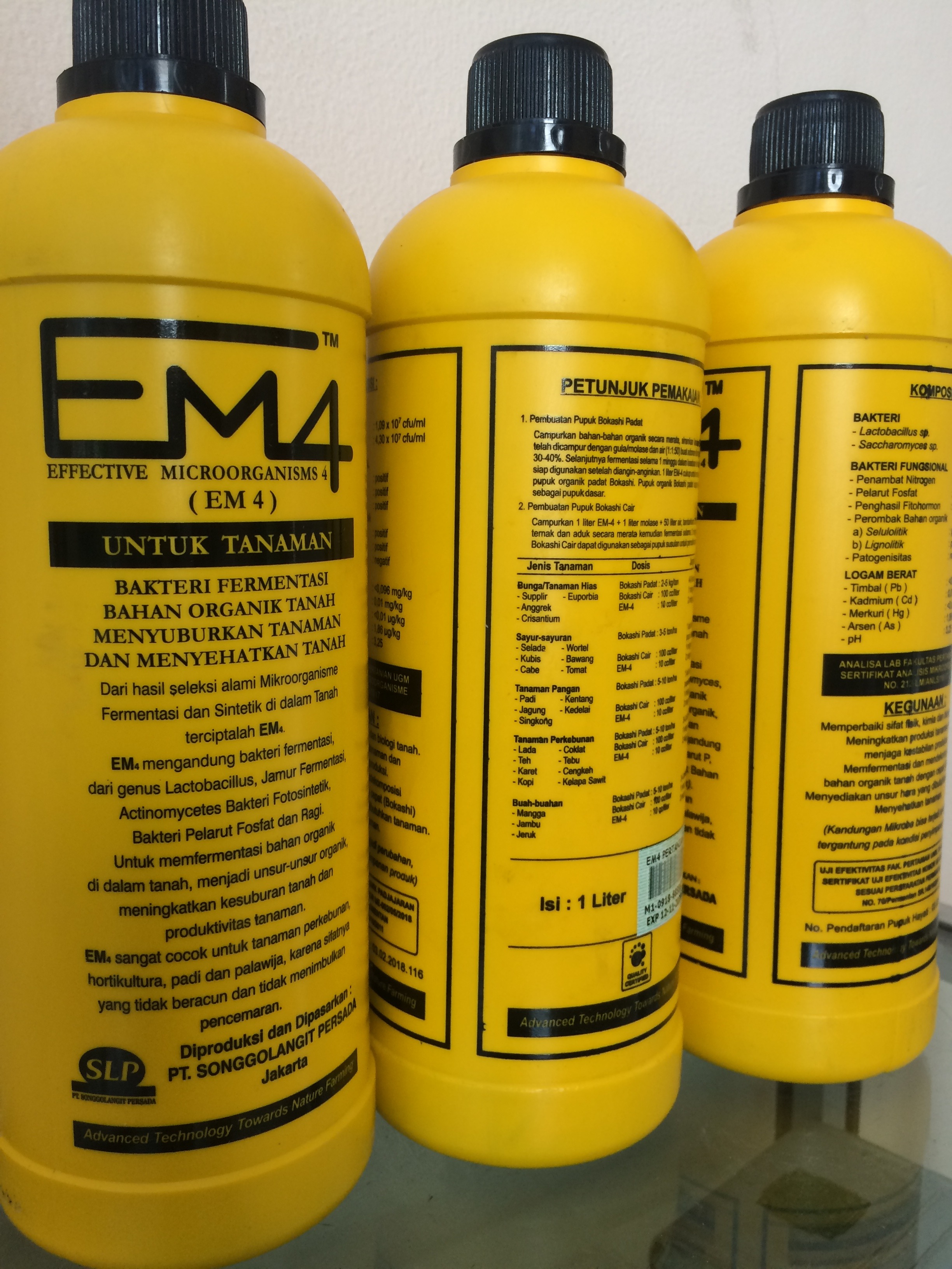 EM4 Pertanian sebagai Bakteri Starter Pengurai Sampah Dan Bahan Organik ...