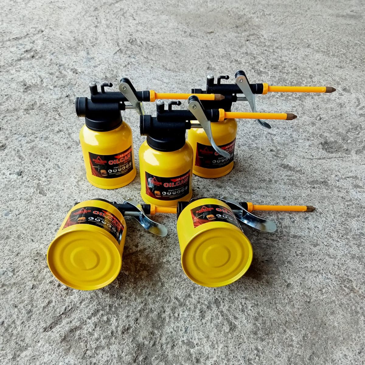 OIL CAN KALENG FLEXIBEL 250CC - BOTOL POMPA SEMPROT OLI 250 CC - OLI ...