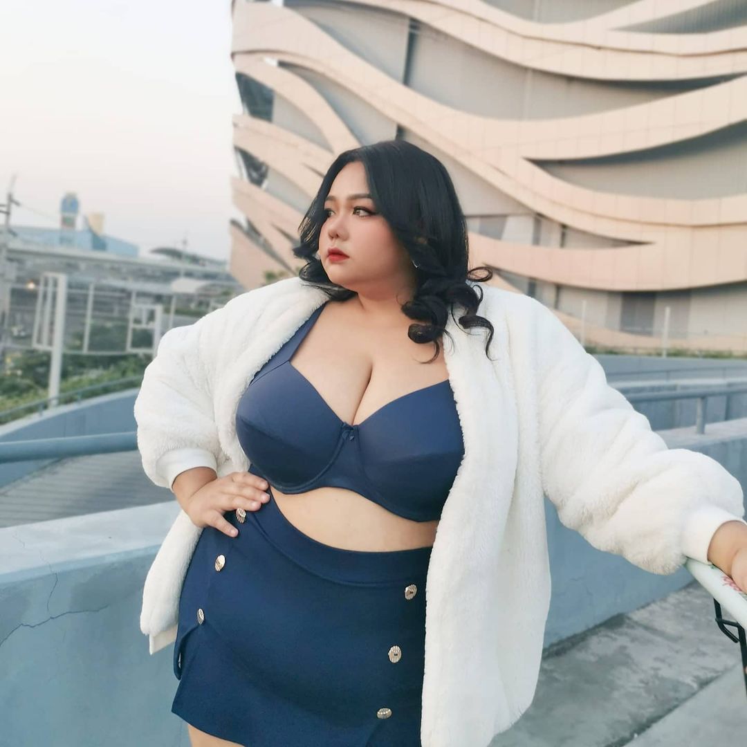 Bra Berkawat JUMBO LUNA (Size 44-52), Bra PLUS SIZE, Bra Jumbo SEAMLESS Pinkk Swan | Lazada ...