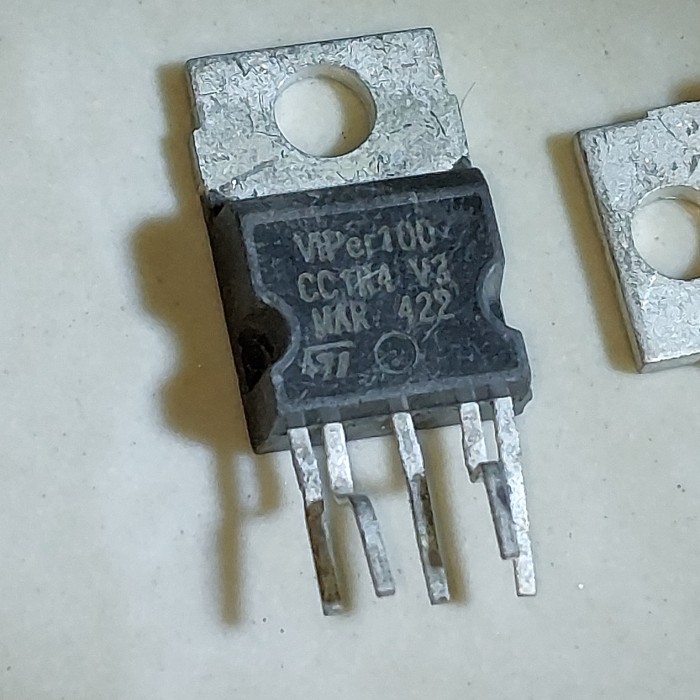 VIPer100 VIPer 100 VIPer100A IC SMPS Frequency Switching To-220-5 ...