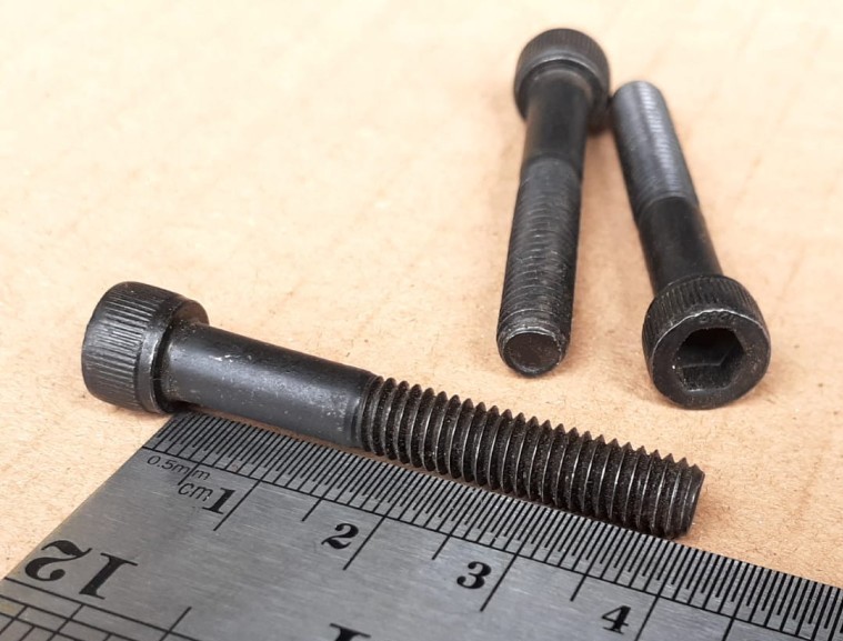 BAUT L BAJA M6 X 40 / BAUT L M6 X 40 / BAUT L M6X40 BAJA HITAM / BAUT ...