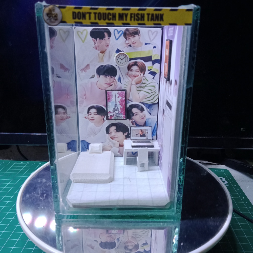 AQUARIUM UNIK IKAN HIAS TEMA BTS / SOLITER IKAN CUPANG UNIK | Lazada ...