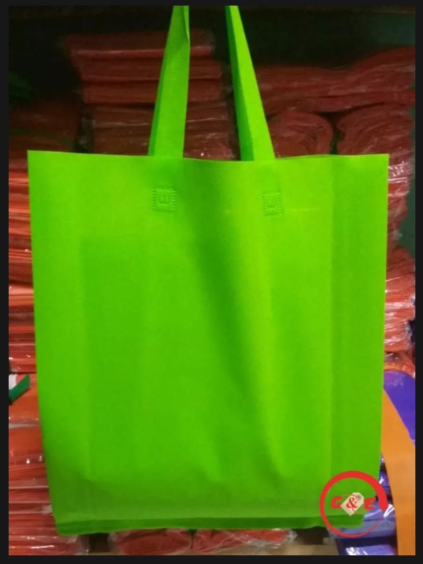 Tas Spunbond Goodie Bag Model Handle Lipat Samping Uk Sedang Besar ...