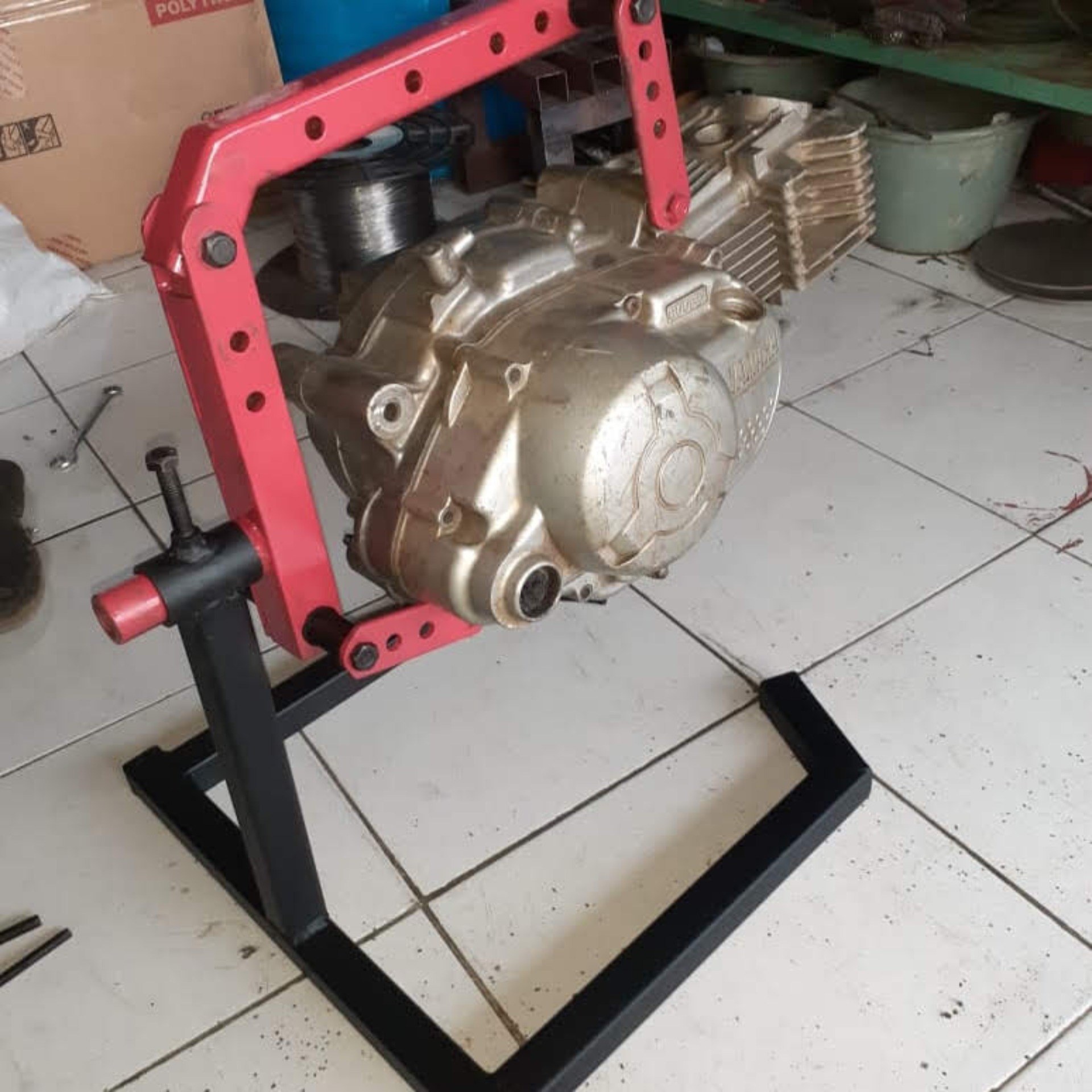 Dudukan mesin engine stand PEGANGAN MESIN UNIVERSAL Engine Stand Alat ...