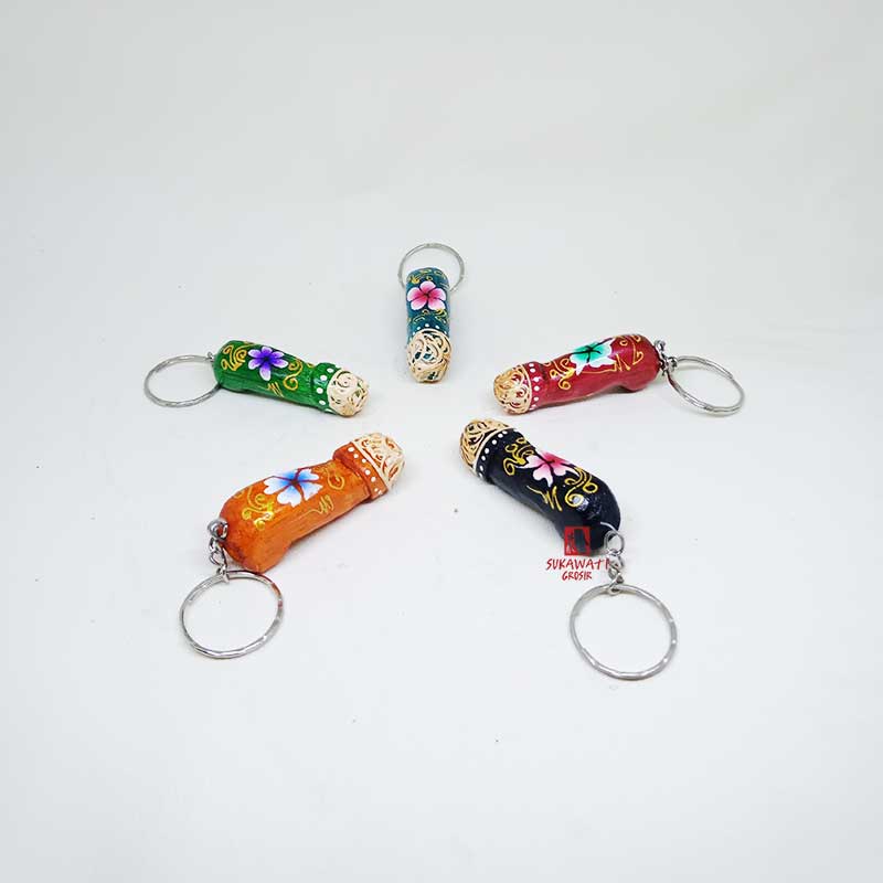 Gantungan Kunci Lolok Kayu Lukis Souvenir Khas Bali 1 Bungkus Isi 5 ...
