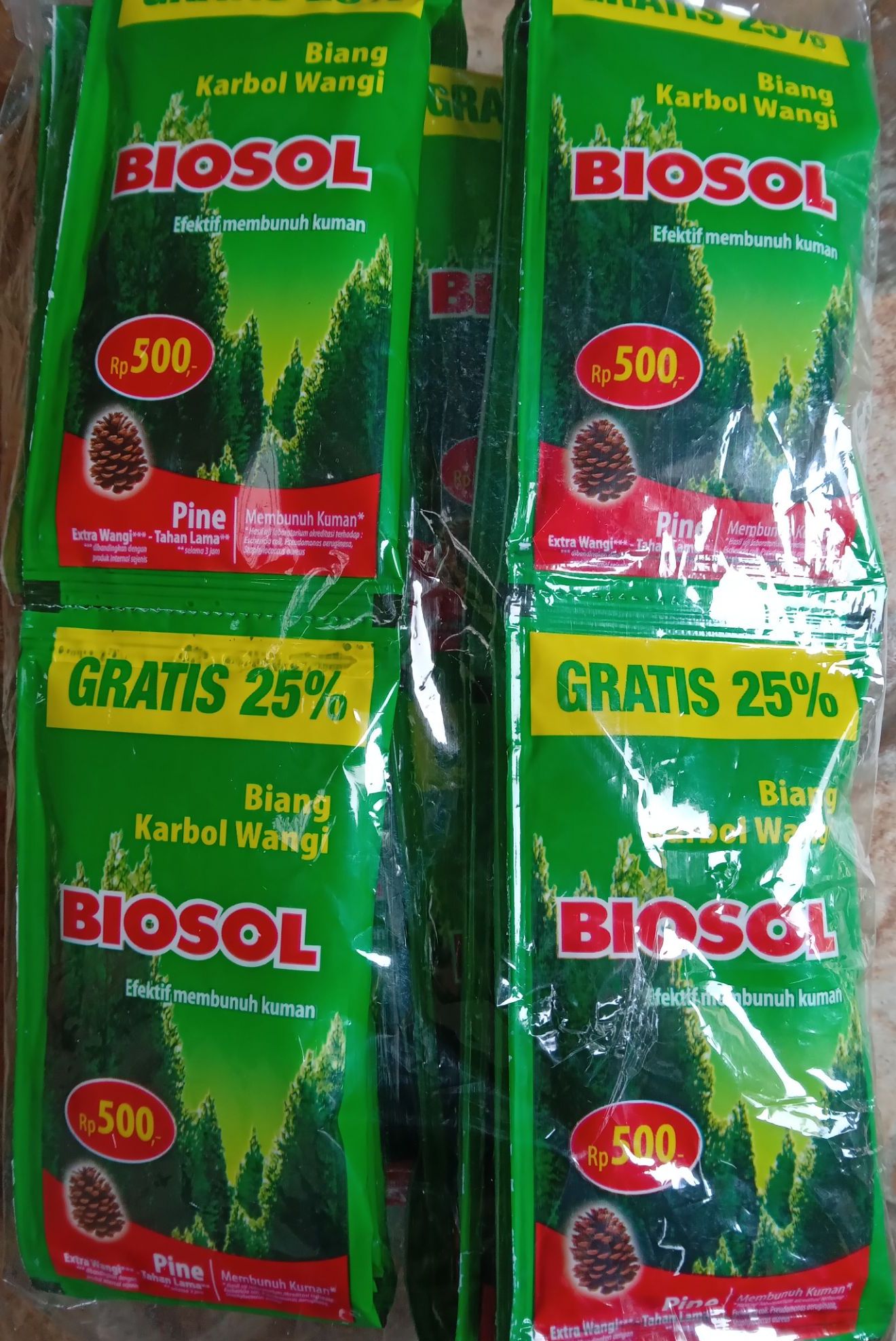 Biosol karbol wangi sachet isi 12 sachet kemasan renceng | Lazada Indonesia