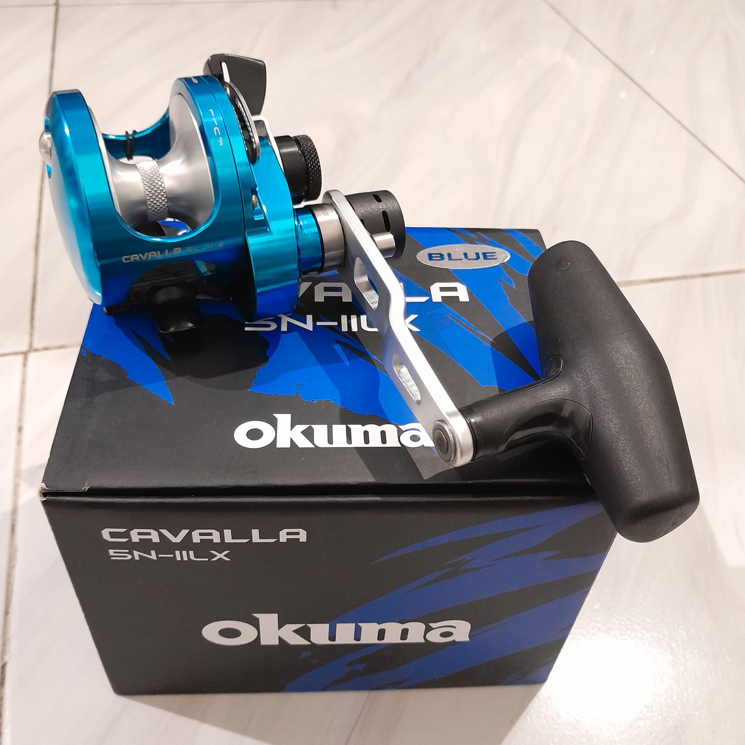 REEL OKUMA CAVALLA BLUE US LIMITED EDITION CAVB-5NII HANDLE KANAN TBAR ...