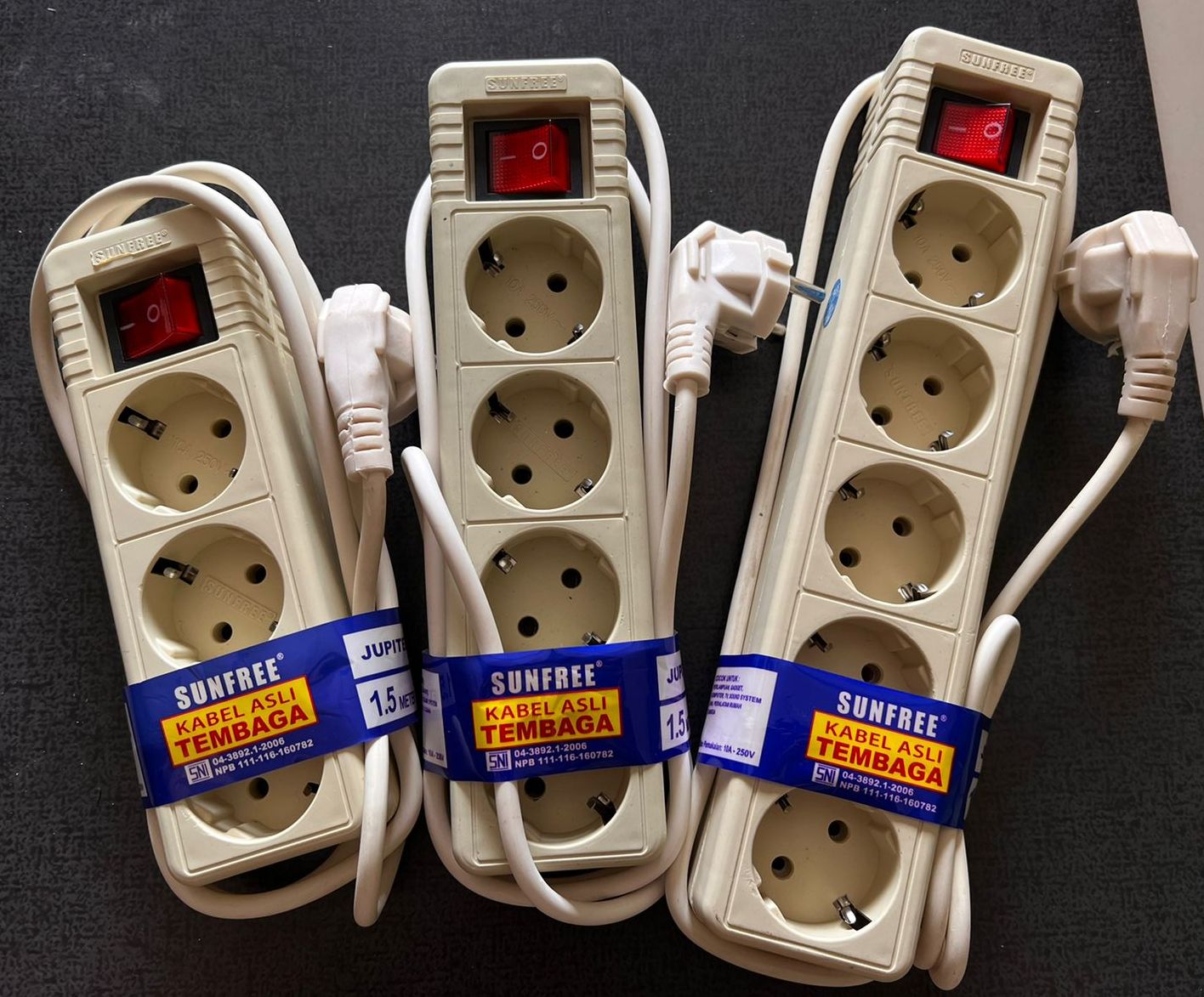 Stop Kontak dengan Kabel 1,5 meter SNI Kabel Tembaga Kuningan 3/4/5 ...