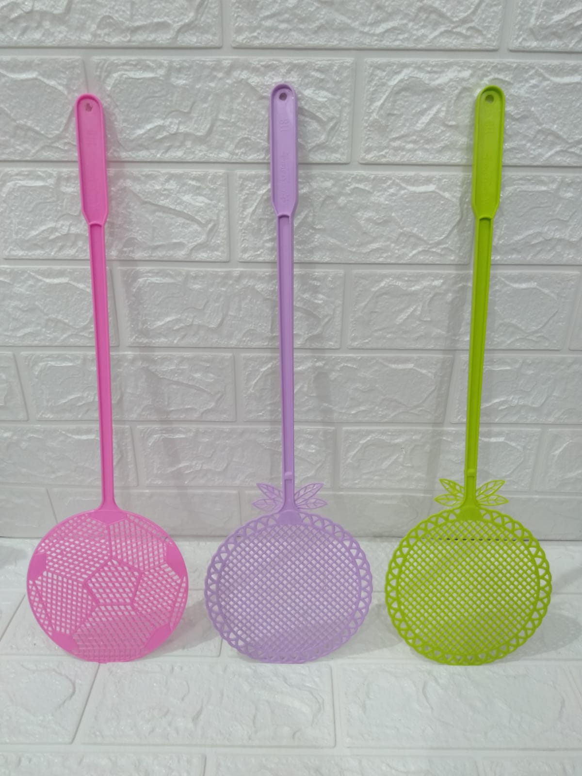 PEMUKUL SERANGGA YANG HINGGAP DI MAKANAN/ALAT PENEBAH LALAT/PEMUKUL ...