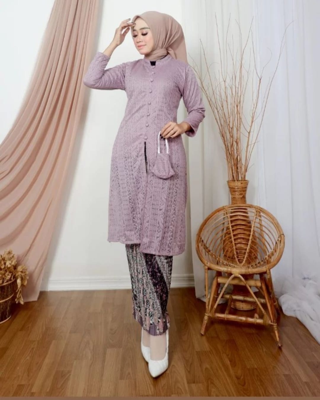 KEBAYA SET BROKAT - KEBAYA KURUNG KANCING - KEBAYA MODERN - TUNIK ...