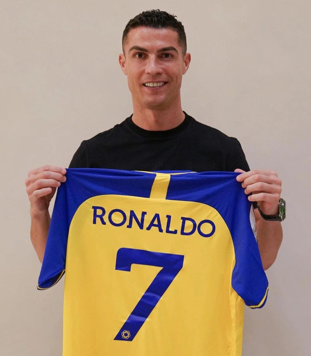BAJU JERSEY SEPAK BOLA RONALDO SHURFAH AL NASSR HOME AWAY 2022-2023 ...