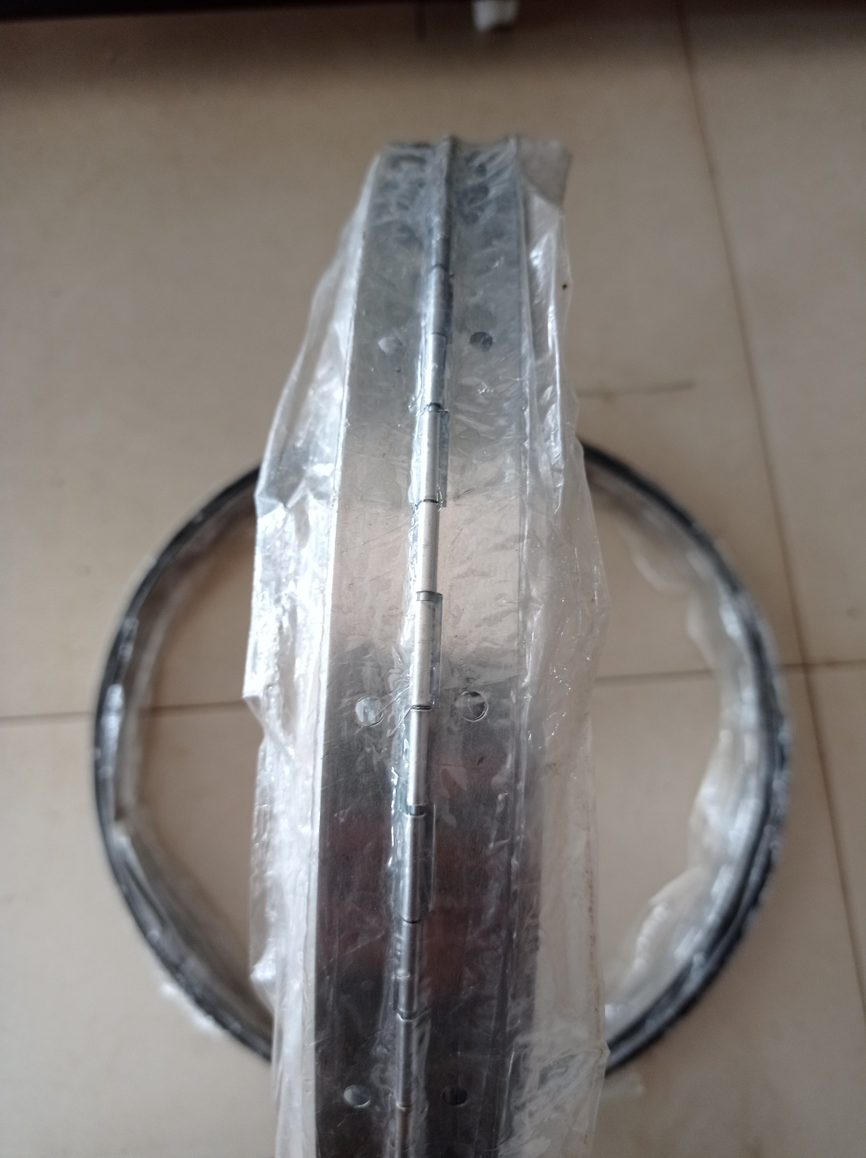 Engsel Piano 3 Meter / Engsel Lemari besi dapur/NGSEL PANJANG METERAN ...