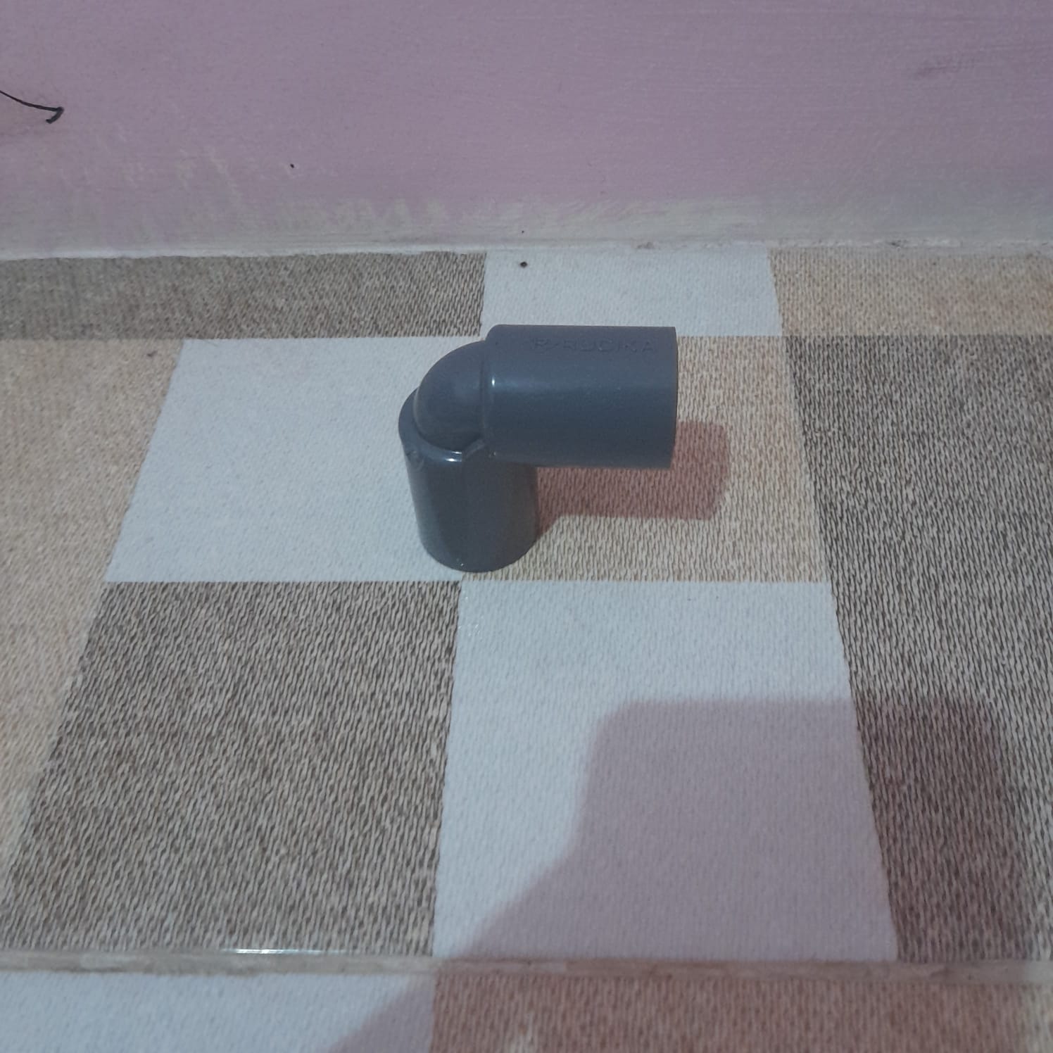 sambungan pipa knee knie (elbow) L 1 inch AW fiting pipa pvc merk ...