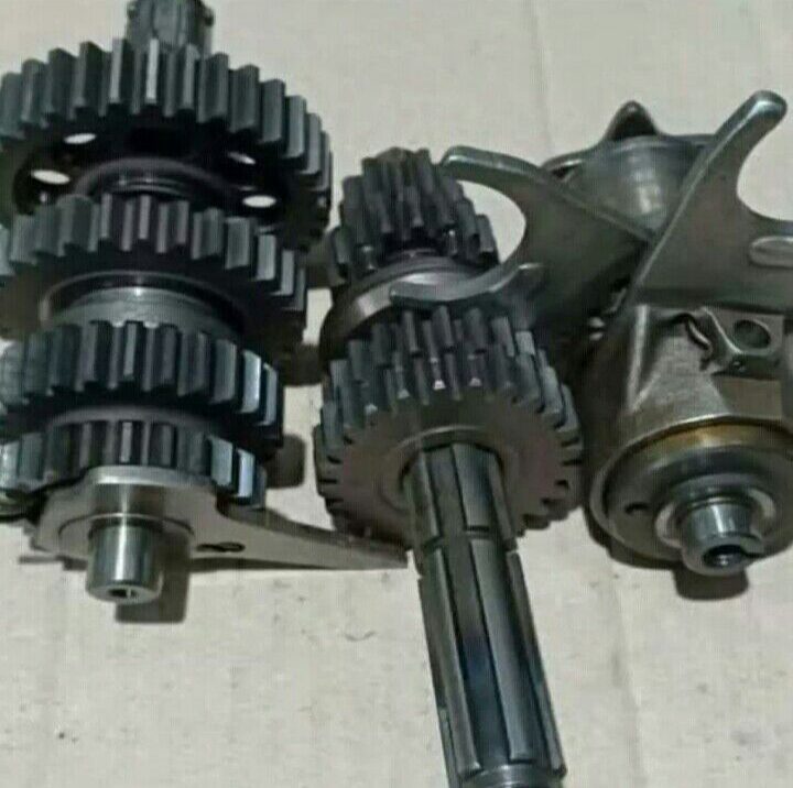 GEAR GIR GIGI RASIO RATIO MESIN KOMPLIT HONDA ASTREA GRAND - SUPRA ...