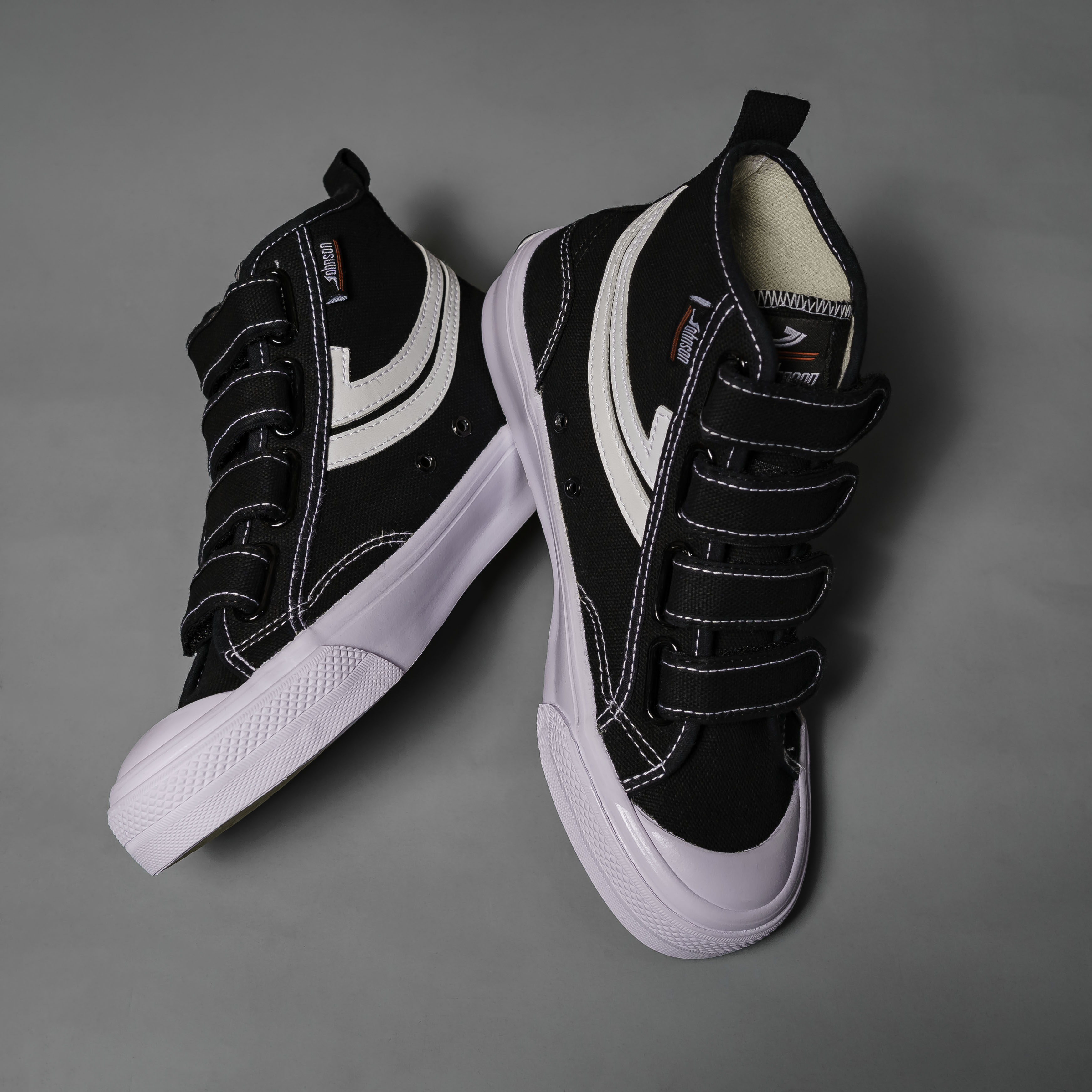 Sepatu Sneakers Johnson Galaxy X Highcut (HC) Black White | Lazada ...