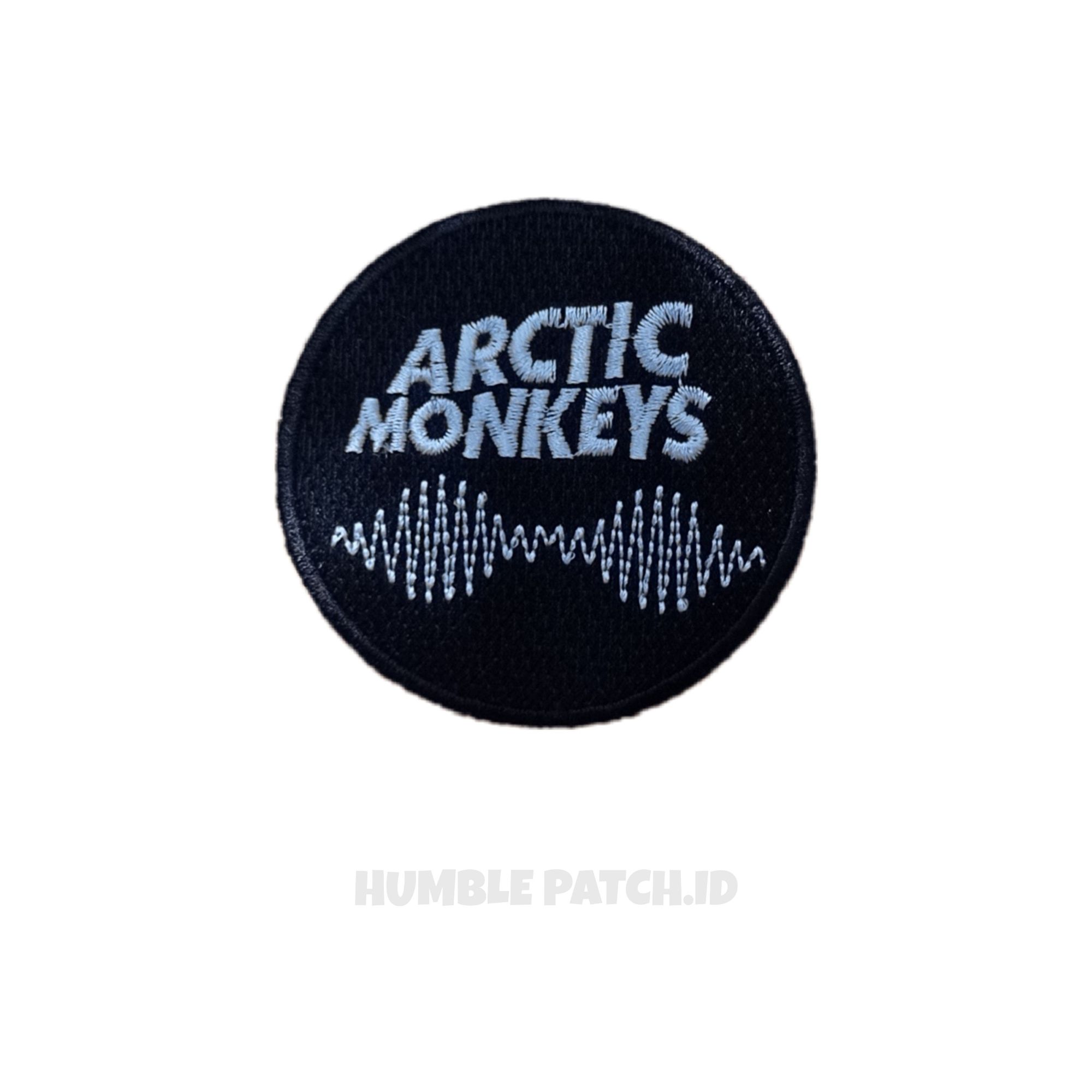 PATCH ON ! EMBLEM BORDIR BAND ARCTIC MONKEYS LOGO BULAT TULISAN PUTIH | Lazada Indonesia