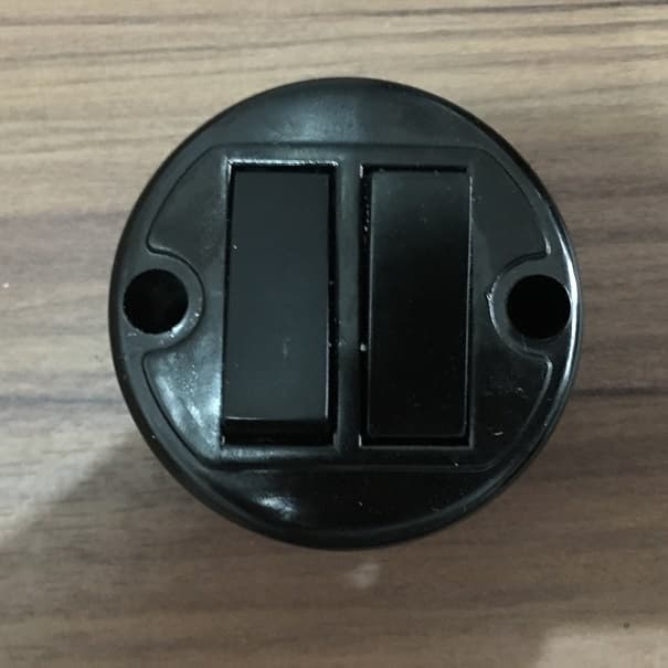 Saklar Seri Bulat Hitam Tempel Broco Dobel Switch On Off Lampu 632N ...