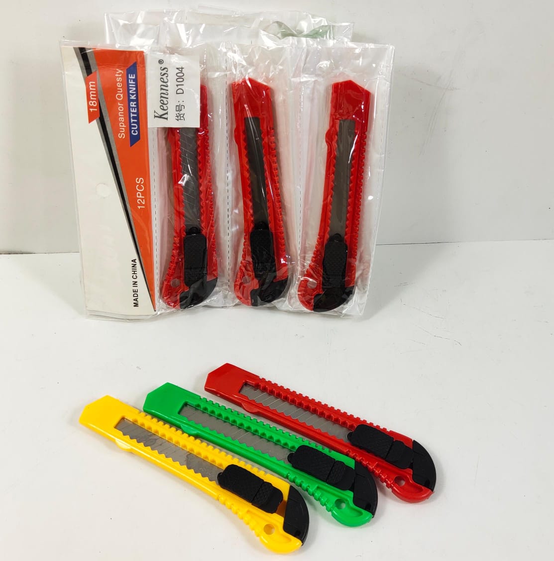 PISAU CUTTER (12PCS) PISAU KATER BESAR D1004 KEMASAN RENCENG | Lazada ...