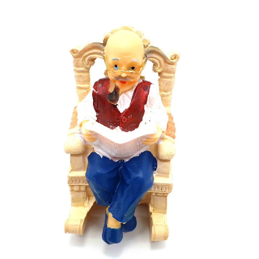 Patung Resin Oma Opa Mungil Tinggi 7,5 cm Lebar 4 cm | Lazada Indonesia