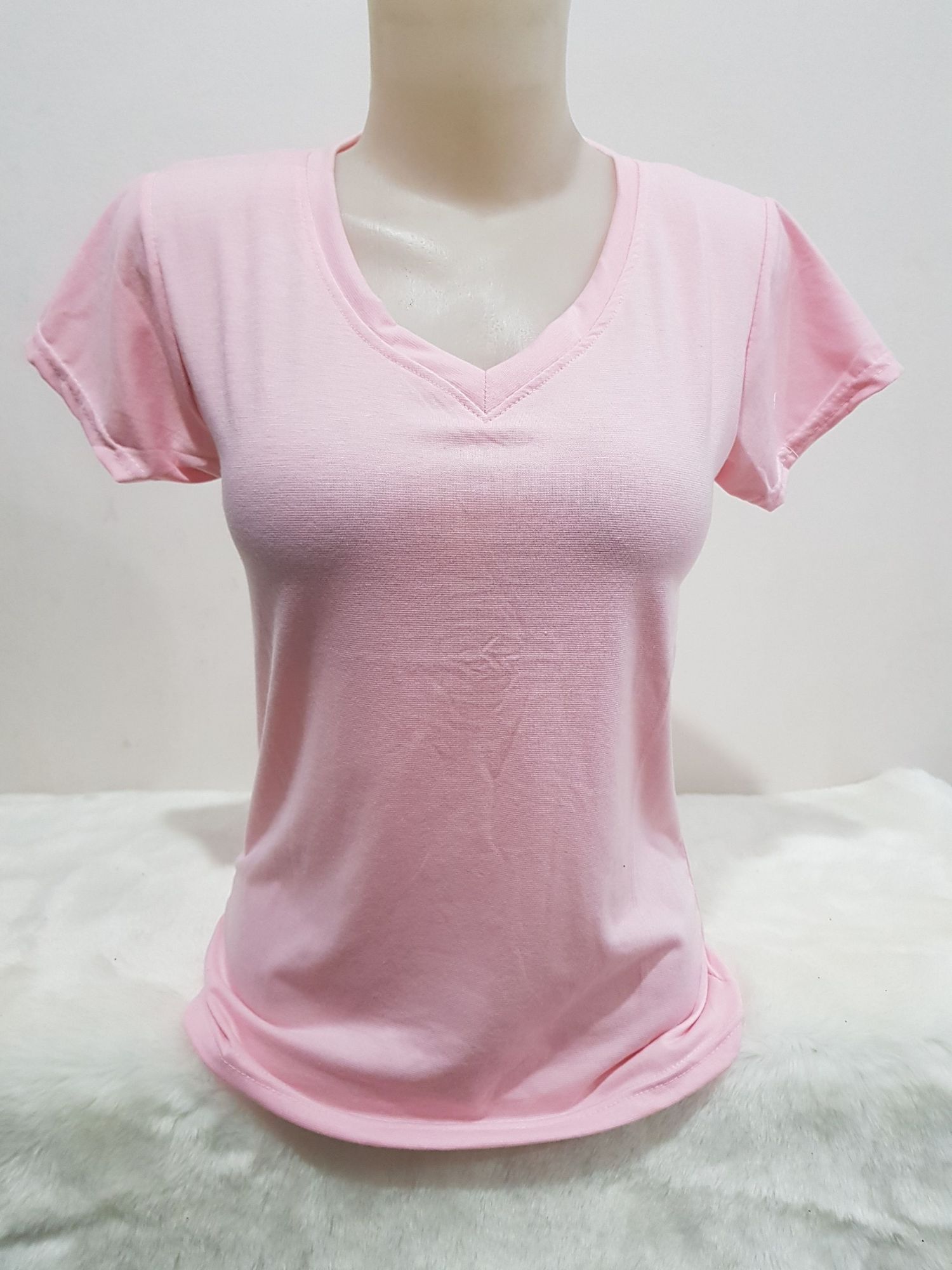 PROMO KAOS BASIC VNECK POLOS/ATASAN DISTRO/wanita dewasa lengan pendek ... PROMO KAOS BASIC VNECK POLOS/ATASAN DISTRO/wanita dewasa lengan pendek ...