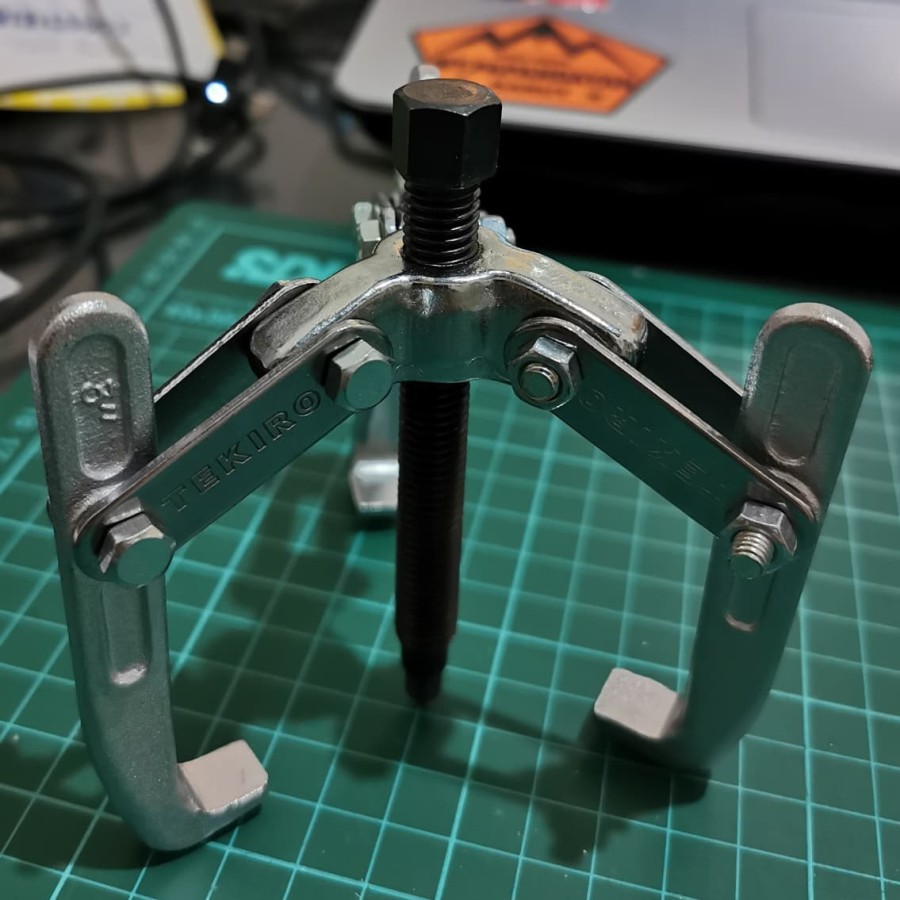 Treker Bearing Puller 3 Kaki UKURAN 3-4-6 Inch - Gear Puller 3 Jaw ...