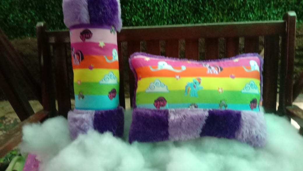 1 SET BANTAL DAN GULING BULU RASFUR KARAKTER ISI SILICON DACRON/BANTAL ...