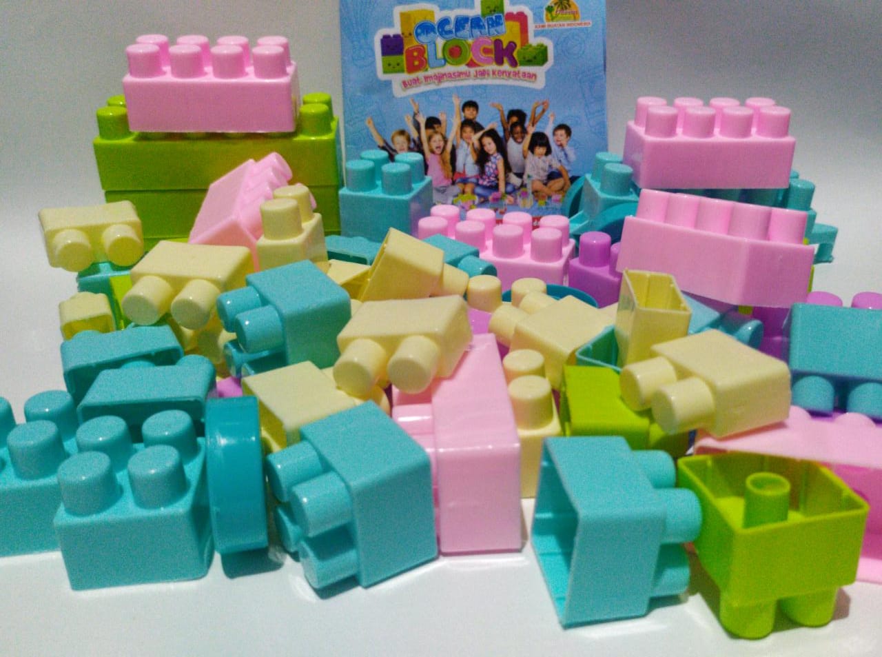 Mainan Edukasi Anak Lego Susun Besar - Mainan Anak Balok Susun isi 60 ...