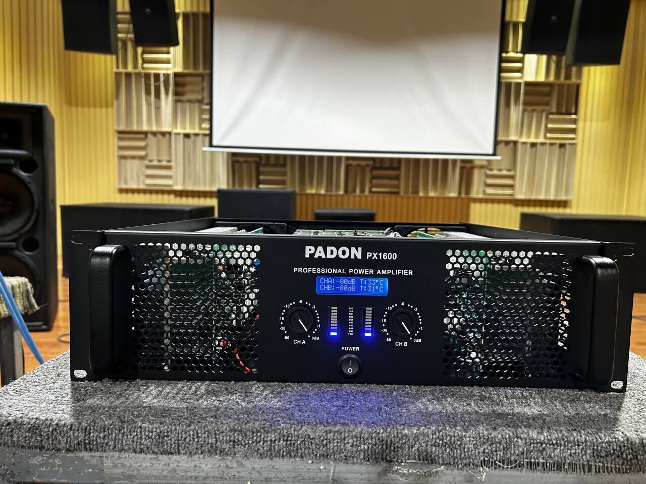 Padon dua saluran amplifier audio profesional, Kelas H, kekuatan tinggi ...
